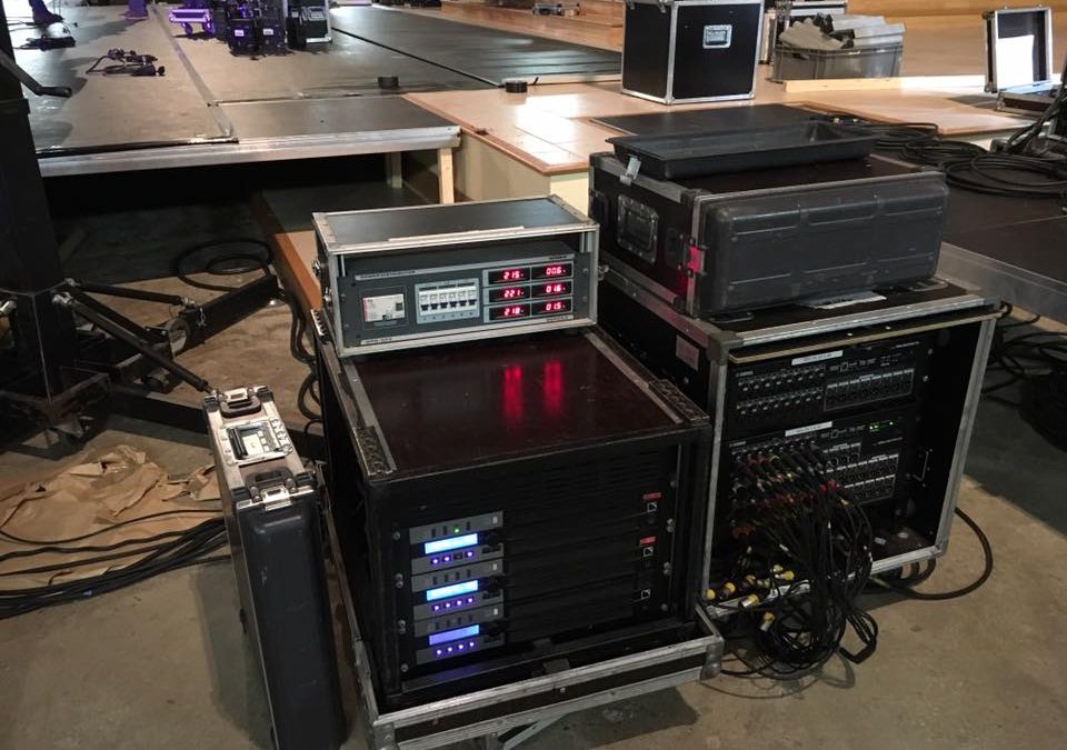 matériel-rack-damplis-L.Acoustics-et-stagebox-de-la-CL5 (1) - Lumisson
